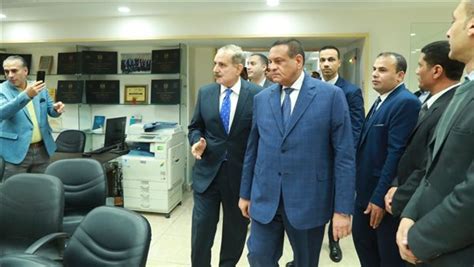 وزير التنمية المحلية يؤكد أهمية التوسع في التحول الرقمي صور