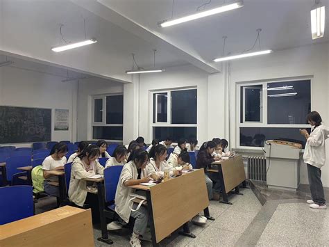 经管学院开展“核工业精神”主题团课 共青团甘肃工业职业技术学院委员会