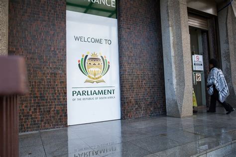 Groundup Images Gallery Of High Quality Free South African News Photos