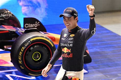 F1 Max Verstappen Title Bid Goes On As Sergio Perez Wins Chaotic