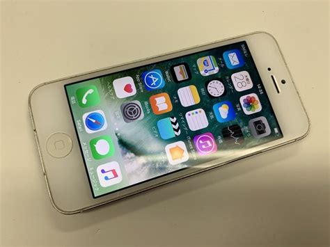 Yahooオークション Jk824 Softbank Iphone5 ホワイト 16gb 判定 ジ