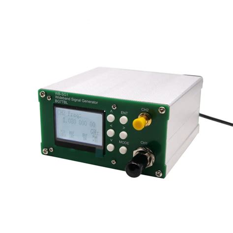 Hz GHz RF Signal Generator Wideband Signal Generator With Power Adjustment Built In OCXO