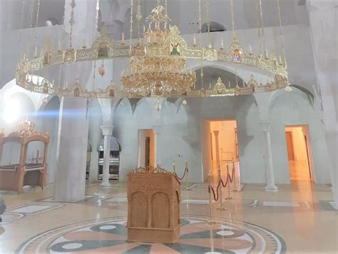 Нови украс храма у Фочи ПРАВОСЛАВНА ВЈЕРОНАУКА ЗА ШКОЛЕ РС