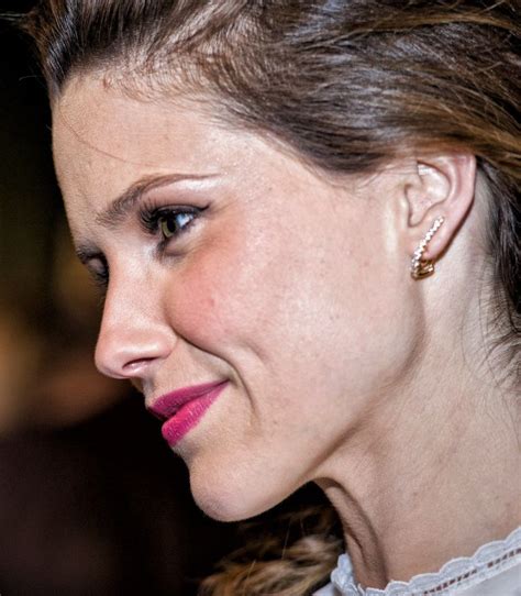 Pin By Mark Rodriguez On Hot Sophia Sophia Bush Sophia Beauty