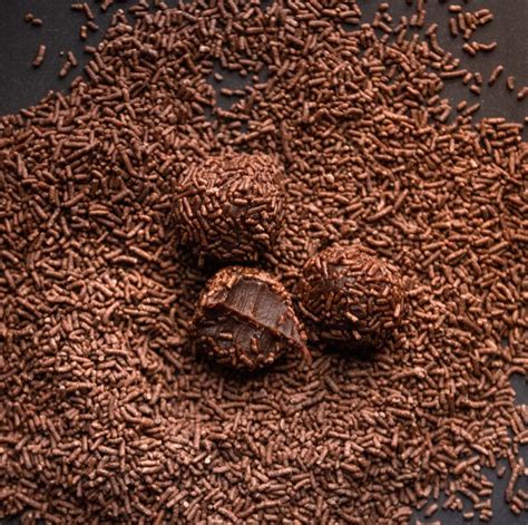 Bulk Quantity Traditional Brigadeiro Box For Events Gatherings