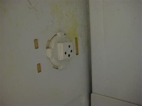 Refrigerator Freezer Ice Maker Replacement Guide 010