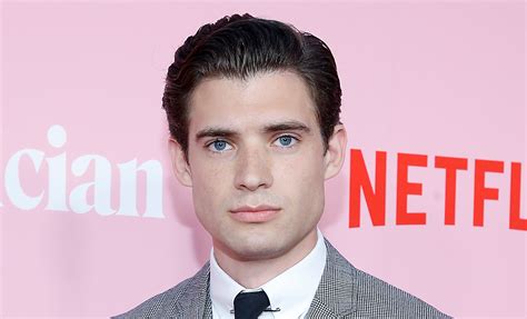 David Corenswet Shirtless Photos New ‘superman Actor Filmed Beach