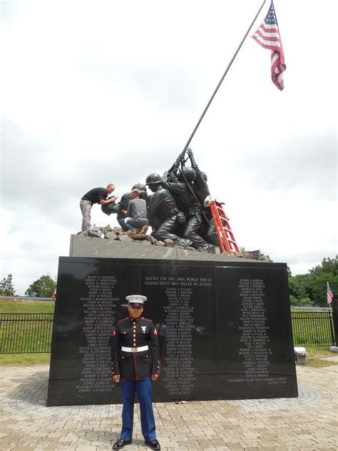 National Iwo Jima Monument Conserve Art
