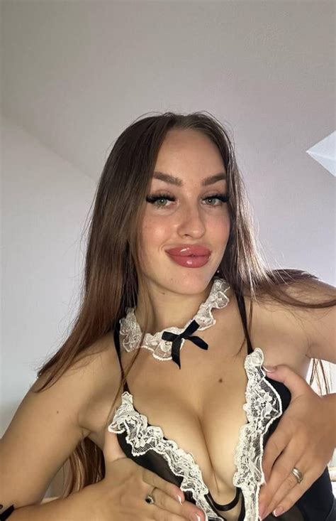 Selfie Without Hands I Keep My Hands For You 😘 Rreviewmyselfie