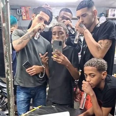 Stream Mtg Vem Novinha Fazer Amor Vs Bucetao By Guizin Astro Listen Online For Free On