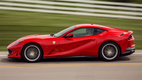 100 Ferrari 812 Superfast Wallpapers