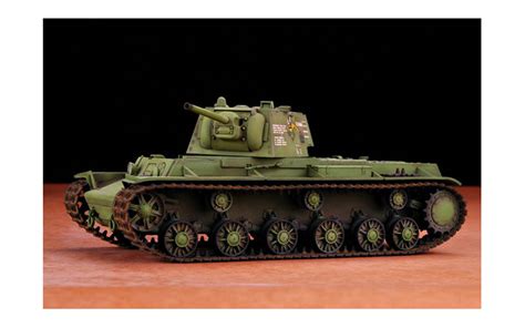 Russia KV 1 Model 1942 Simplified Turret Tank Trumpeter 00358