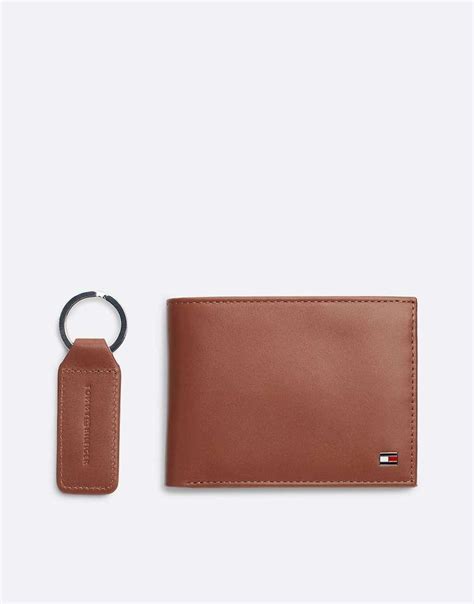 Tommy Hilfiger Leather Wallet And Key Fob T Set In White For Men