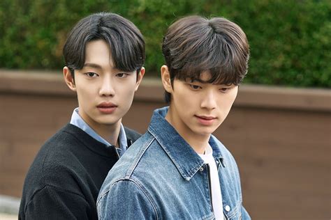 Lee Chae Min And Cho Jun Young Team Up To Protect Roh Jeong Eui In Crushology 101 Soompi