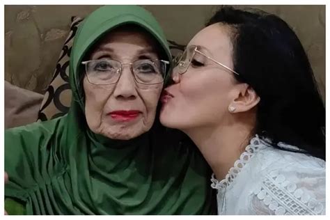 Nani Wijaya Si Emak Bajaj Bajuri Berpulang Oneng Mohon Memohon Maaf