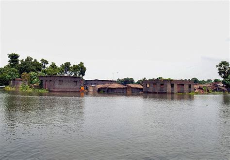 After Assam Now Bihar Suffering From Floods Situation Grim As Death