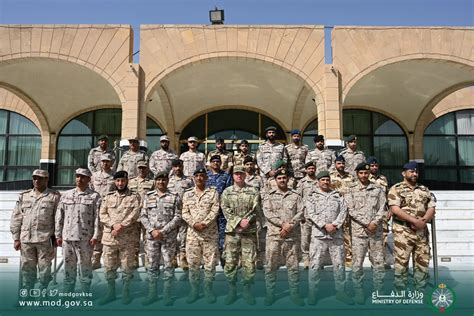 عزم النسر يواصل مناوراته بمشاركة أفرع القوات السعودية ومجلس التعاون