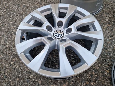 Alu Felge X VW Amarok Kombi T T T ORIGINAL