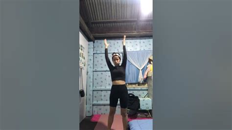 ហាត់ប្រាណ ក្បាច់សម្រកក្បាលពោះ🏋🏻‍♂️🏋🏼🏋🏻‍♀️🤸🏻‍♂️ Youtube