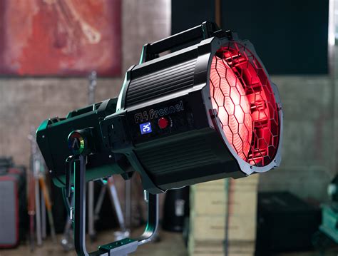 Aputure Electro Storm Cs15 And Xt26 F14 Fresnel And Spotlight Max