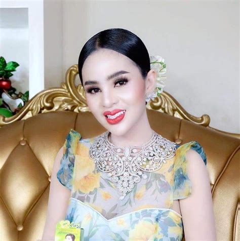 Choum Kvan Colletion