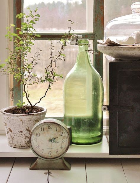 Styling Shelves 101 Three Basic Shelf Styling Tips Liz Marie Blog