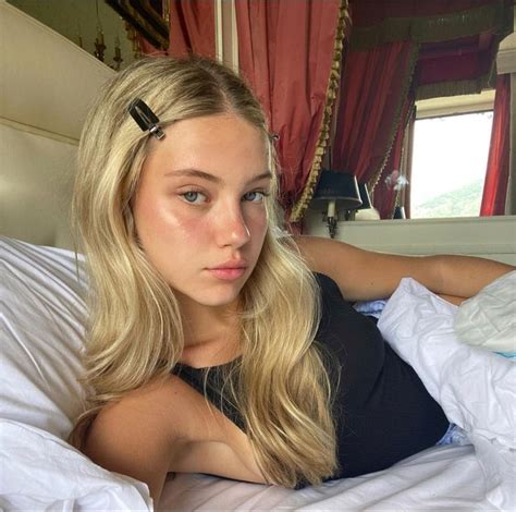 Rika Fane | Cabelo loiro, Cabelo, Loiro