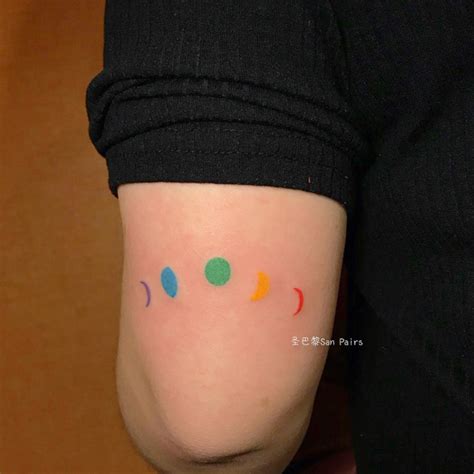 泫雅风彩色手指手臂月亮太阳纹身贴防水少女韩系清新迷你小图ins 虎窝淘