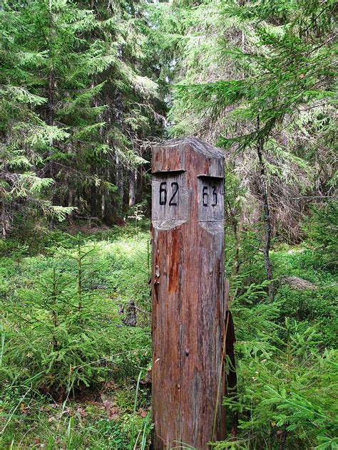 Border Pole Natural Plot Numbered Photo Background And Picture For Free