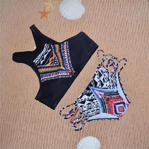 2017 New Sexy Bikinis Women Swimsuit Bohemia High Neck Bikini Set Printed Swimsuit Padded Bra