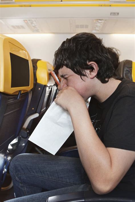 Woman Discovers Vomit Filled Bag During Flight From Hawaii Secret