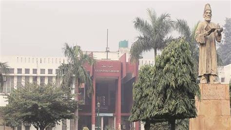 Jmi Introduces Four Year Ug Programmes With Multiple Entry Exit Points