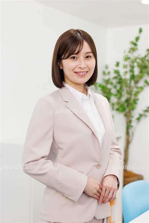 女性社員イメージ 写真素材 7328310 フォトライブラリー Photolibrary