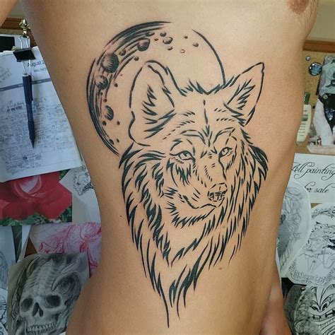 Amazing Tribal Wolf Tattoo Designs You Need To See