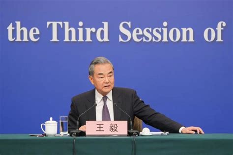 重磅！王毅五问美国，还谈到deepseek、台湾腾讯新闻