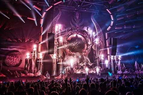Qlimax Backbone International