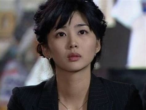 결혼하자마자 ‘각방 생활 중인 스타 부부 셀럽스케치