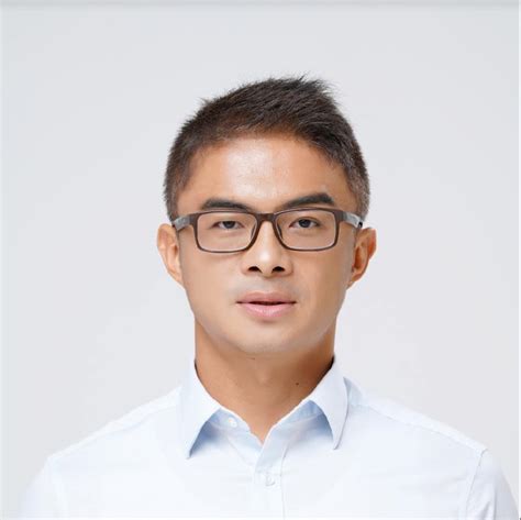 新北市議員張錦豪 熱爆！2025追火車鐵道馬拉松🏃‍♀️🏃🏃‍♂️ 今年我們這一隊叫臺灣尚勇！雖然每個都是肉腳，但我們民進黨團年年都會組隊