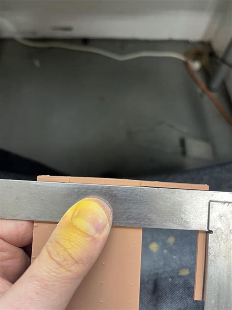 Bowing Close To The Build Plate R Resinprinting