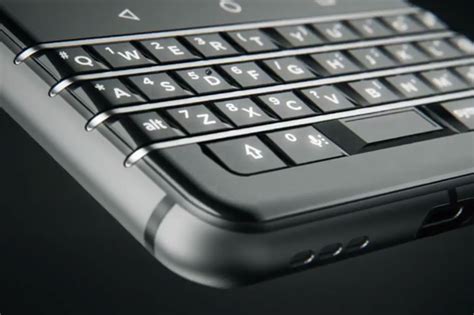 Blackberry Clings To Physical Keyboard With Android Mercury Abs Cbn News