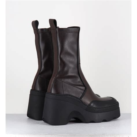 Deandra Brown Boots Garrice