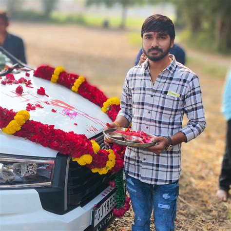 मेलडी केवलम ⚜️📿🙏🏻 Jay Shree Meldi Maa 👑🤞🚩 Instagram