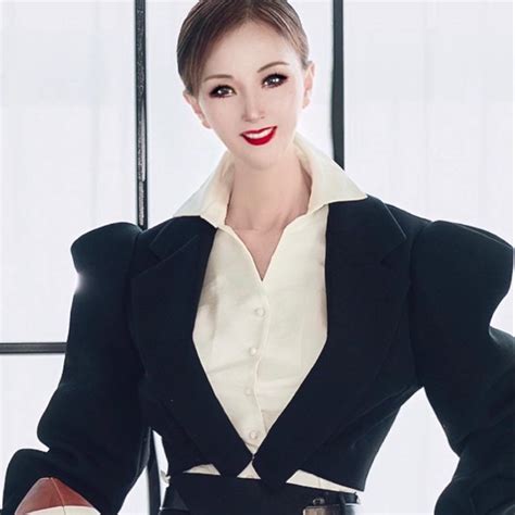 🌐waltz In The Digital Skyline 장자의 꿈을 메타버스에서 춤추다 💡 내가 꿈을 꾸고 있는가