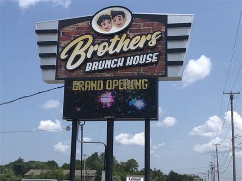 BROTHERS BRUNCH HOUSE 29 Photos 33 Reviews 4145 Davison Rd