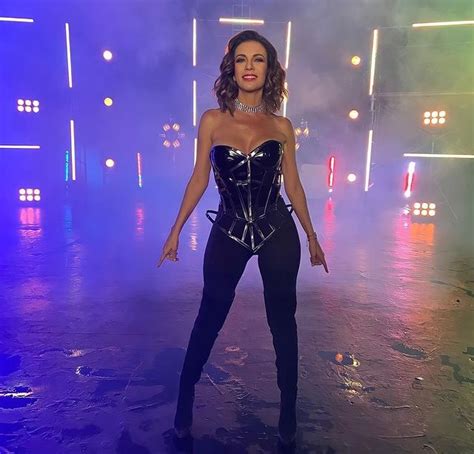 Señoras De TV Respaldo on Twitter Milf INGRID CORONADO Femme fatale
