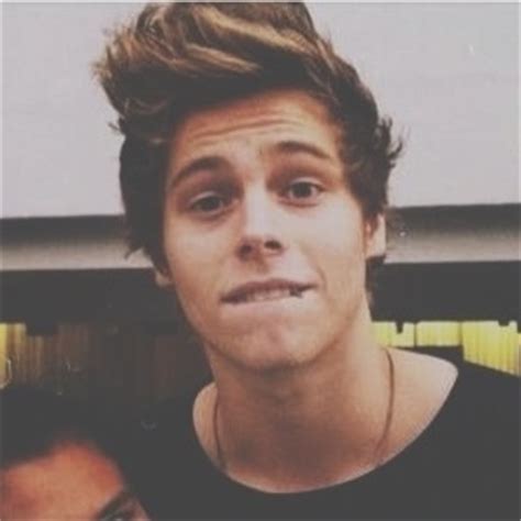 5sos Hot Luke Hemmings Tumblr Image 3012612 By Helena888 On Favim