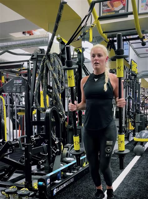Lindsey Vonn Crushes An Intense Total Body Workout In New Ig Video