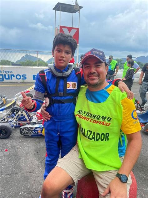 Renderos Se Lució En Guatemala Noticias De El Salvador