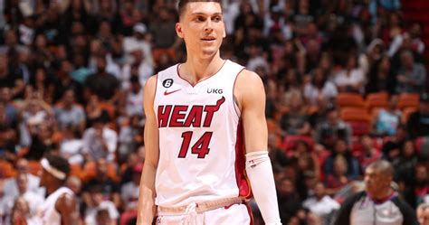 Nets Should Pursue Tyler Herro Amid Latest Nba Damian Lillard Trade