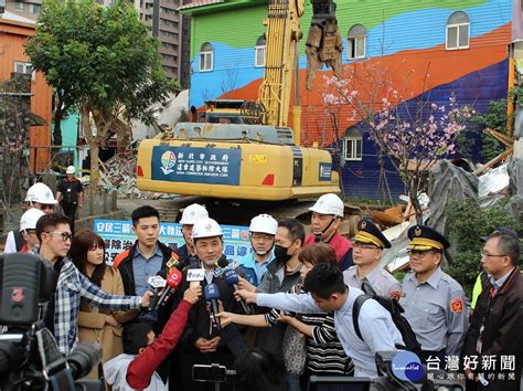 新北公安大執法 強制拆除板橋板城路毒品旅館違建 台灣好新聞 Taiwanhot